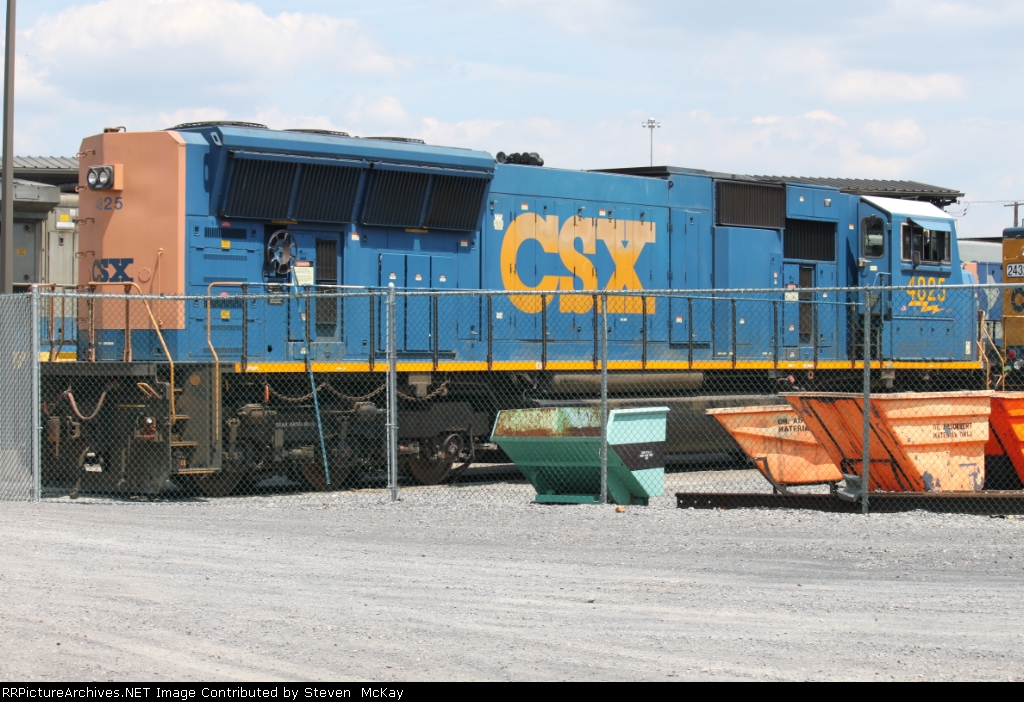 CSX 4825